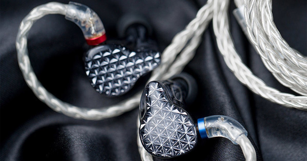 FiiO FA9: арматурные наушники с шестью излучателями | Блог Audiomania