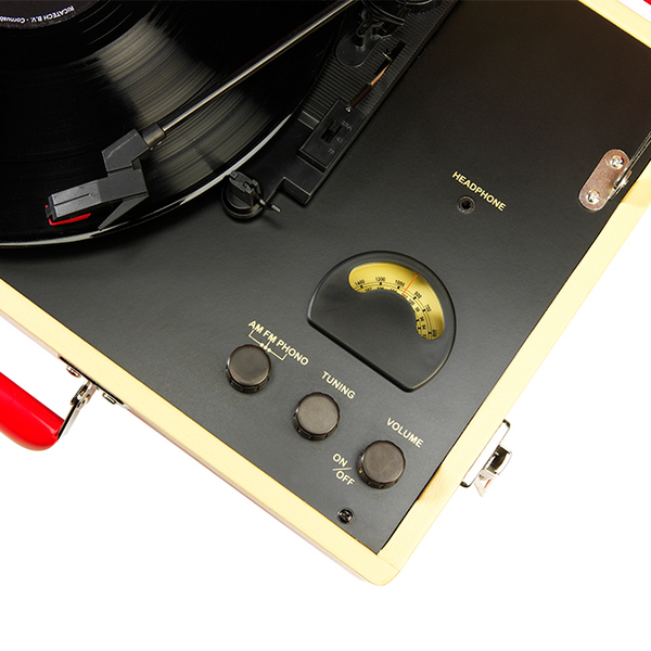 Ricatech RTT95 - виниловый проигрыватель | Купить в магазине Аудиомания